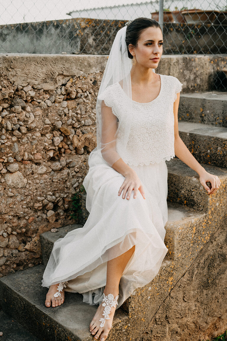 Schlichter, zarter Schleier aus Feintüll in Creme, einlagig ...